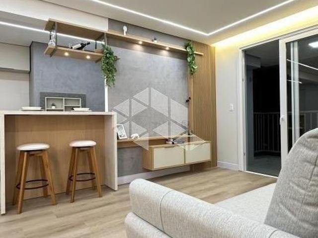 Apartamento 3 dormitórios 1 suíte,2 banheiros, 2 vagas cobertas, semi mobiliado, decorado no Jardim
