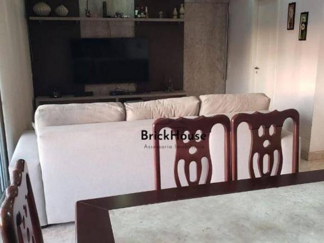Apartamento 3 dormitórios 1 suíte com closet, e escritório na melhor localização da Vila Prudente!