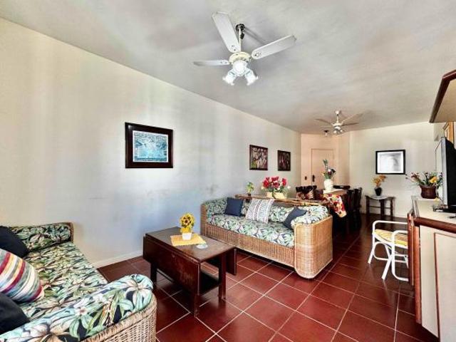 Apartamento 3 dormitórios 1 suíte à Venda na Pitangueiras no Guarujá | QVista.