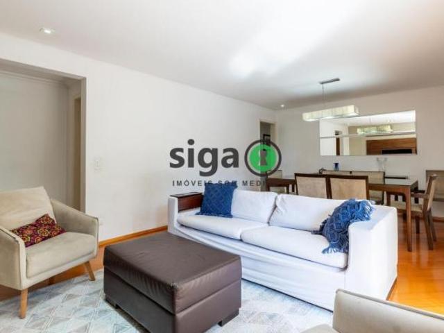 Apartamento 3 dormitórios 1 suíte no melhor do Campo Belo