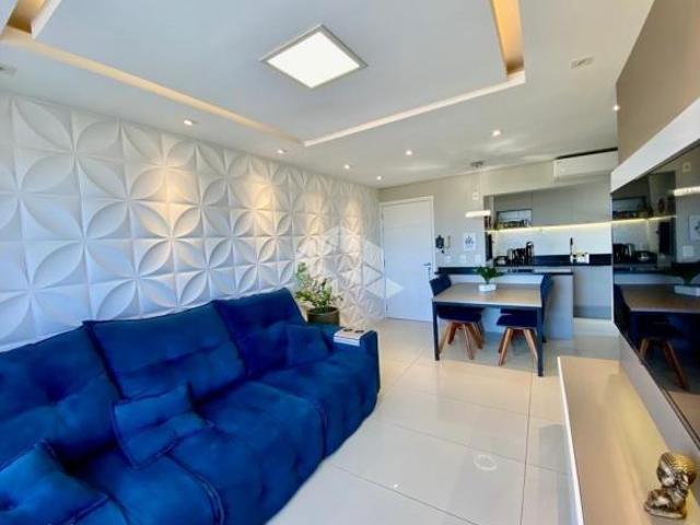 Apartamento 3 dormitórios, 1 suíte, semimobiliado, 2 vaga de garagem coberta no Bairro Marechal Ron
