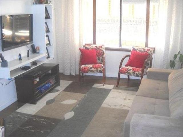 APARTAMENTO 3 DORMITÓRIOS, 1 SUÍTE, VAGA AMPLA, CHURRASQUEIRA E SALÃO DE FESTA