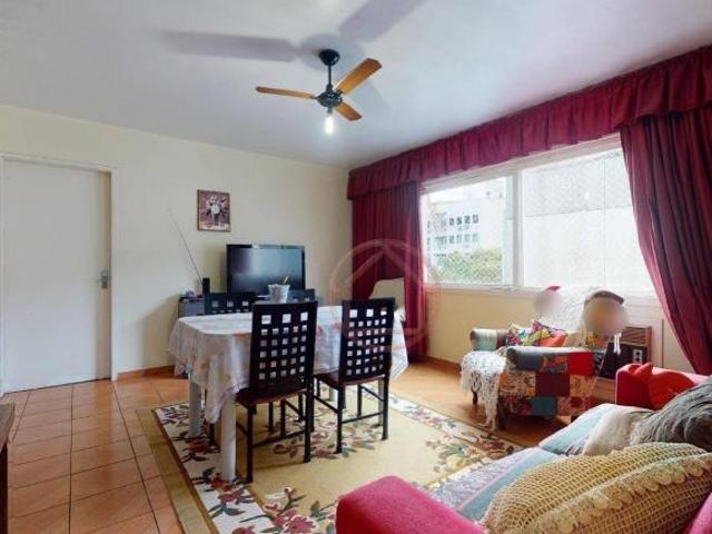 Apartamento / 3 Dormitórios / 1 Vaga / Petrópolis / Porto Alegre