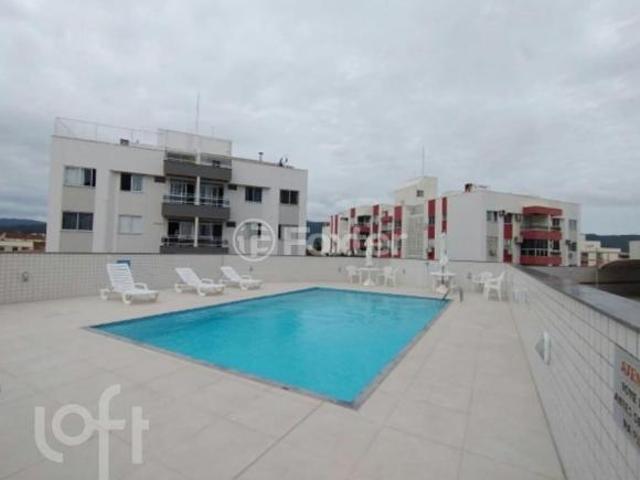 Apartamento, 3 dormitórios, 248.4 m², em Santa Tereza