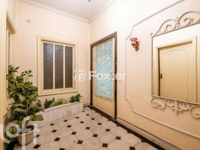 Apartamento, 3 dormitórios, 248 m², em Independência