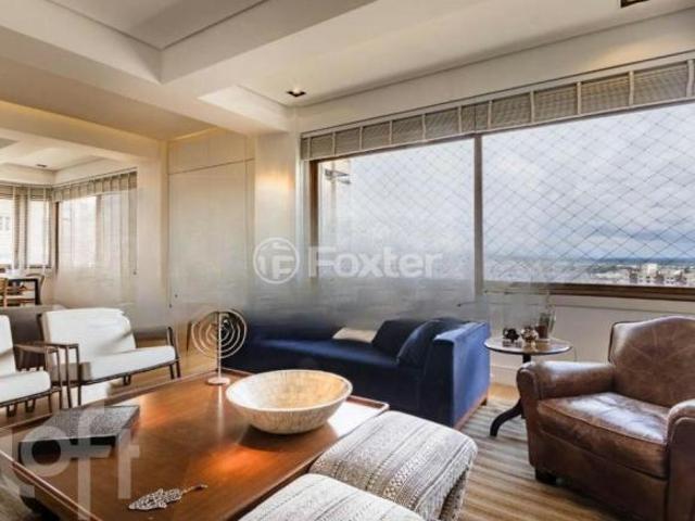 Apartamento, 3 dormitórios, 260 m², em Moinhos de Vento