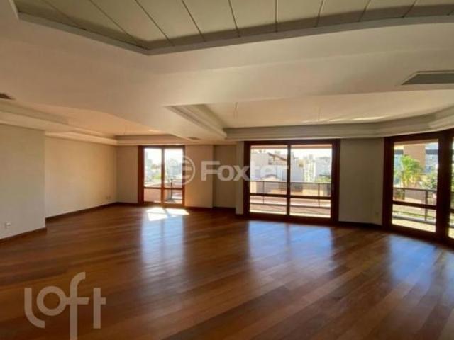 Apartamento, 3 dormitórios, 277 m², em Morro do Espelho