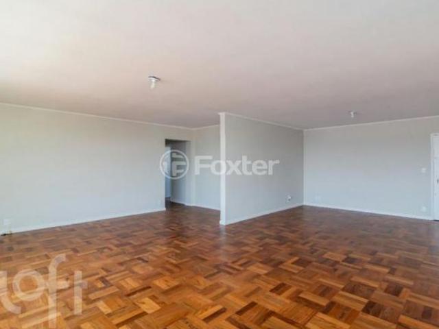 Apartamento, 3 dormitórios, 200 m², em Lapa