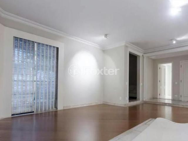 Apartamento, 3 dormitórios, 200 m², em Santa Cecília