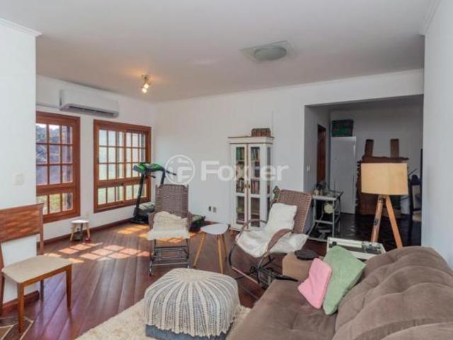 Apartamento, 3 dormitórios, 200 m², em Vila Ipiranga