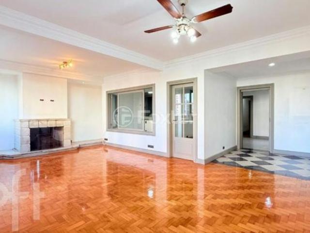 Apartamento, 3 dormitórios, 201.32 m², em Independência