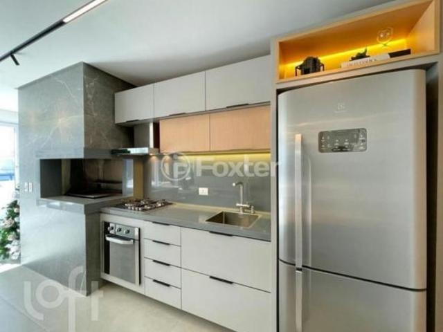 Apartamento, 3 dormitórios, 202 m², em Navegantes