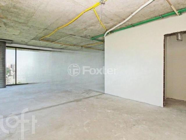 Apartamento, 3 dormitórios, 206.96 m², em Bela Vista