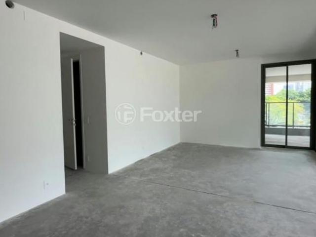 Apartamento, 3 dormitórios, 211 m², em Campo Belo