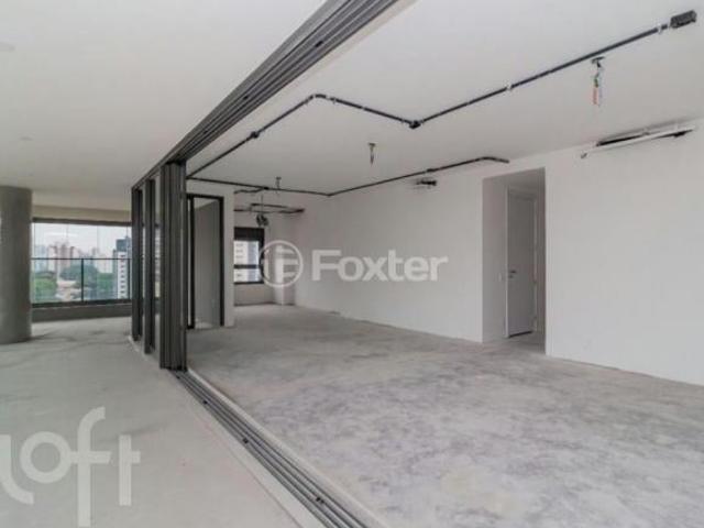 Apartamento, 3 dormitórios, 211 m², em Campo Belo