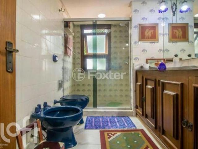 Apartamento, 3 dormitórios, 216.97 m², em Moinhos de Vento