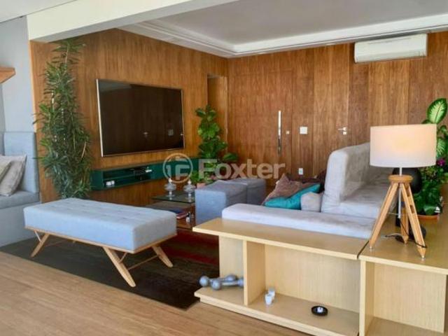 Apartamento, 3 dormitórios, 223 m², em Vila Mariana
