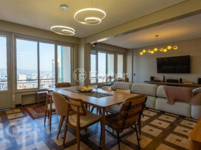 Apartamento, 3 dormitórios, 221.85 m², em Independência