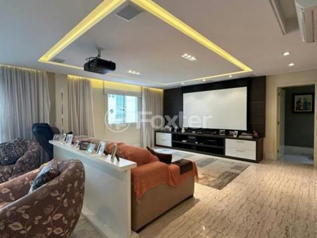 Apartamento, 3 dormitórios, 232 m², em Alphaville Centro Industrial e Empresarial/Alphaville