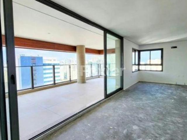 Apartamento, 3 dormitórios, 232 m², em Brooklin Paulista