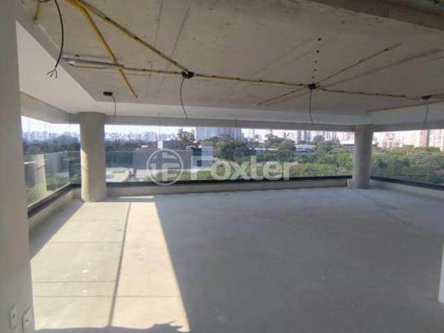 Apartamento, 3 dormitórios, 238 m², em Ibirapuera