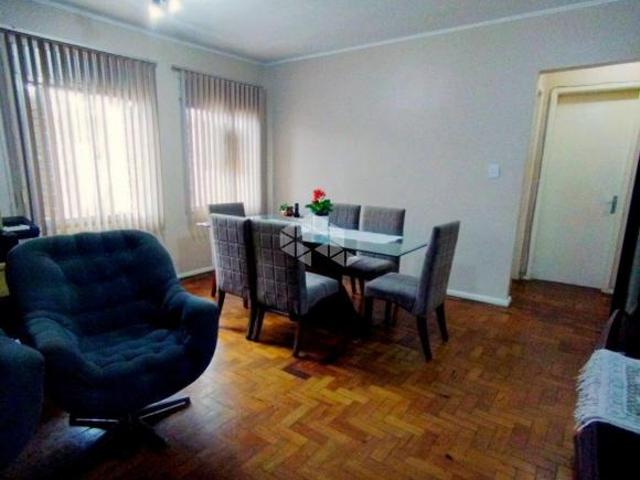 Apartamento 3 dormitórios, 2 banheiros e 1 uma vaga coberta