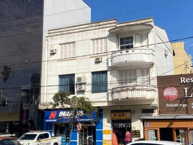 Apartamento 3 dormitórios 2 banheiros e sacada Menino Deus