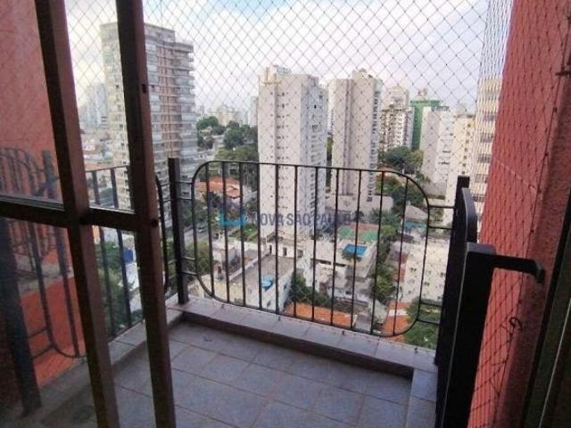 Apartamento 3 dormitórios, 2 banheiros, 1 vaga, próximo da estação Praça da Árvore