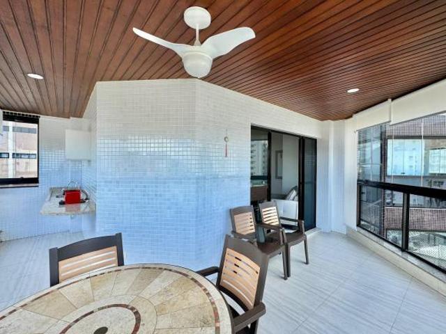 Apartamento 3 dormitórios 2 suítes à Venda na Astúrias no Guarujá | QVista In.