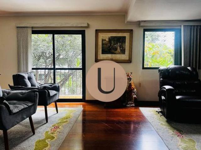 Apartamento 3 dormitórios, 2 vagas, 138m2