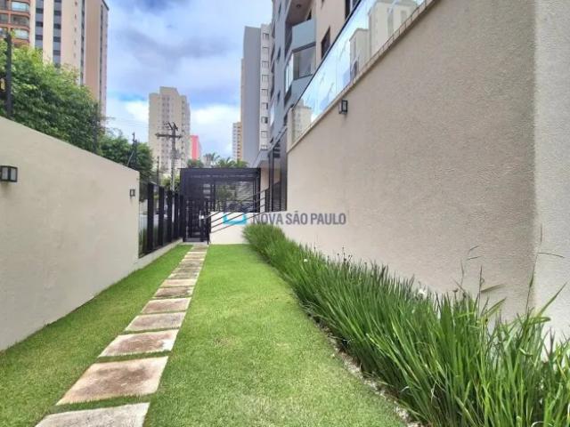 Apartamento 3 dormitórios, 2 vagas próximo a Praça da Árvore!
