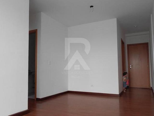 Apartamento 3 dormitórios