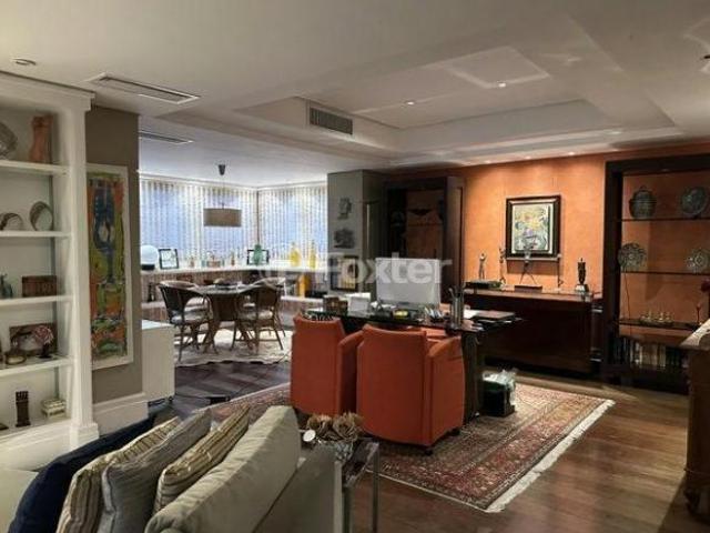 Apartamento, 3 dormitórios, 321.4 m², em Moinhos de Vento