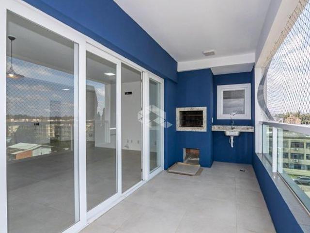 Apartamento 3 dormitorios, 3 suítes, lareira, sacada com churrasqueira, no Bairro Marechal Rondon em