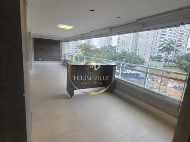 Apartamento, 3 Dormitórios 3 Suítes 182m², cond. Grand Club, Vila Ema