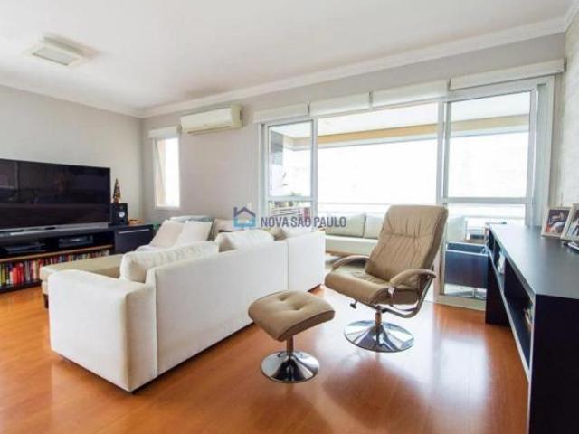 Apartamento 3 dormitórios, 3 suítes, 3 vagas, 137m² Vila Olímpia