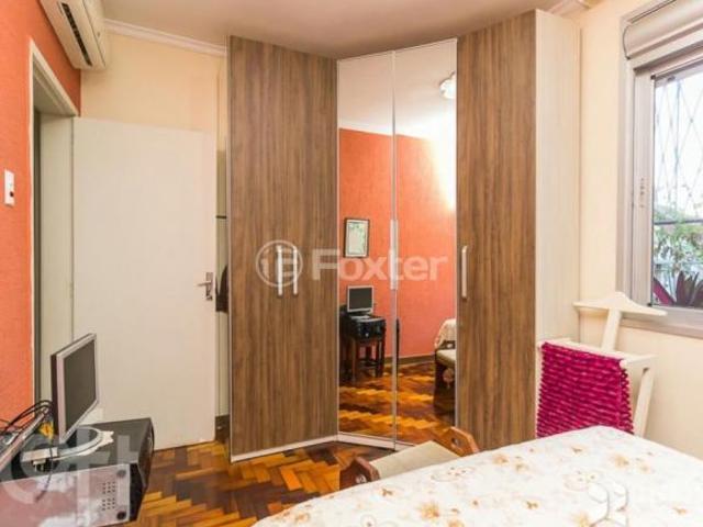 Apartamento, 3 dormitórios, 57.86 m², em São João