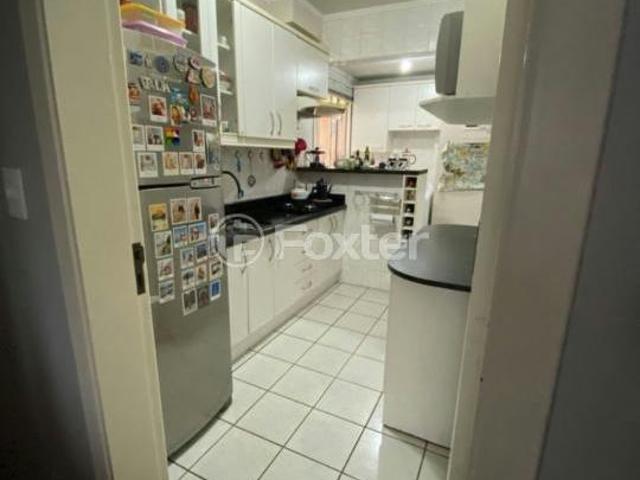 Apartamento, 3 dormitórios, 64.45 m², em Centro