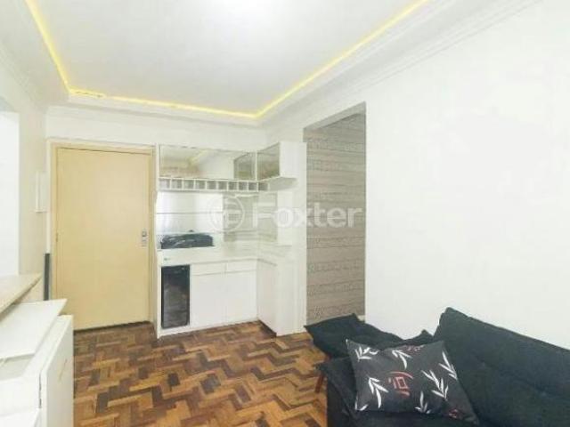 Apartamento, 3 dormitórios, 64.68 m², em Azenha