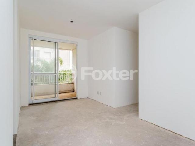 Apartamento, 3 dormitórios, 65 m², em Humaitá