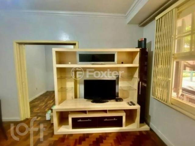 Apartamento, 3 dormitórios, 65 m², em Petrópolis