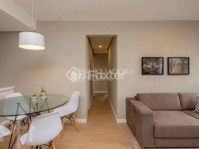 Apartamento, 3 dormitórios, 65.41 m², em Petrópolis