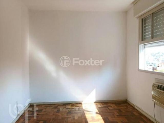 Apartamento, 3 dormitórios, 67 m², em Petrópolis