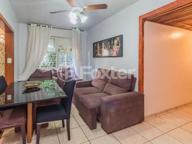 Apartamento, 3 dormitórios, 67 m², em Petrópolis