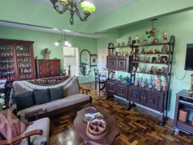 Apartamento, 3 dormitórios, 67.02 m², em Petrópolis