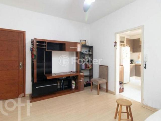 Apartamento, 3 dormitórios, 67.3 m², em Menino Deus