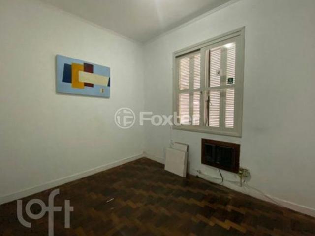 Apartamento, 3 dormitórios, 67.5 m², em Floresta