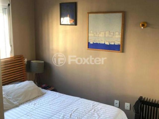 Apartamento, 3 dormitórios, 69 m², em Parque Reboucas