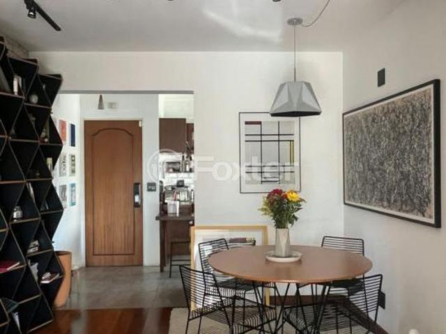 Apartamento, 3 dormitórios, 69 m², em Perdizes