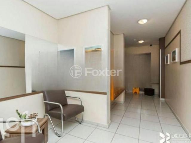 Apartamento, 3 dormitórios, 69.87 m², em Azenha